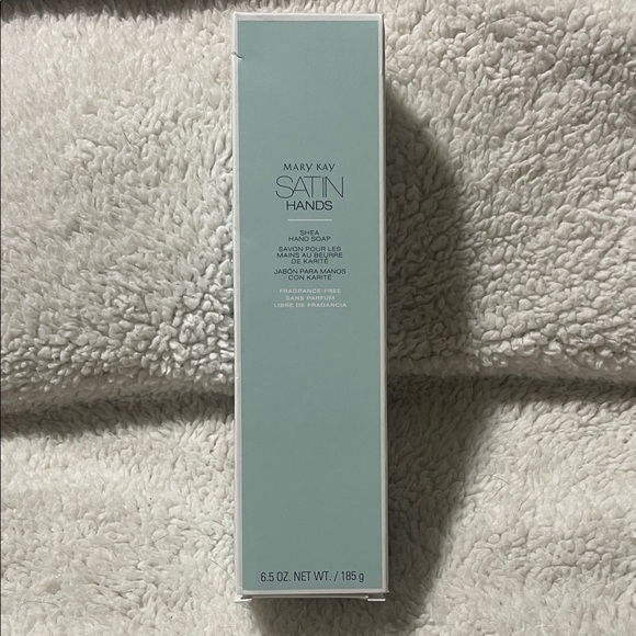 Mary Kay | Bath & Body | Mary Kay Satin Hands Hand Soap Soft Green And ...